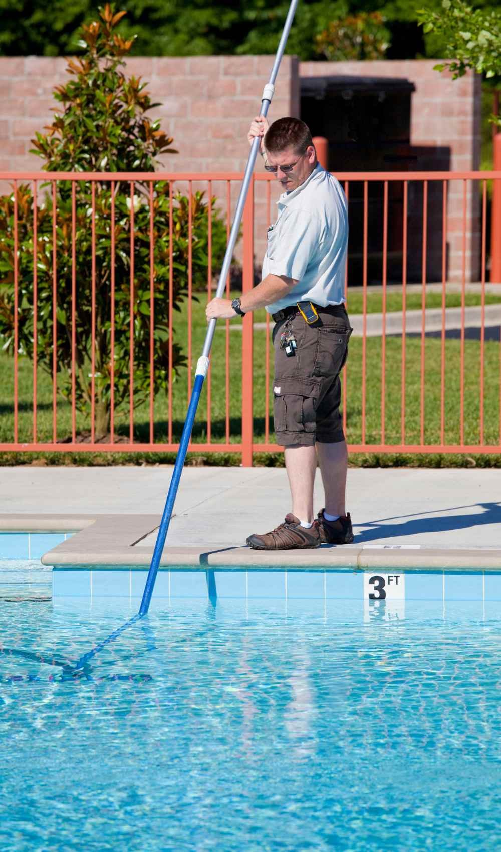 Why Letting the H2O Drs. take care of your pool needs